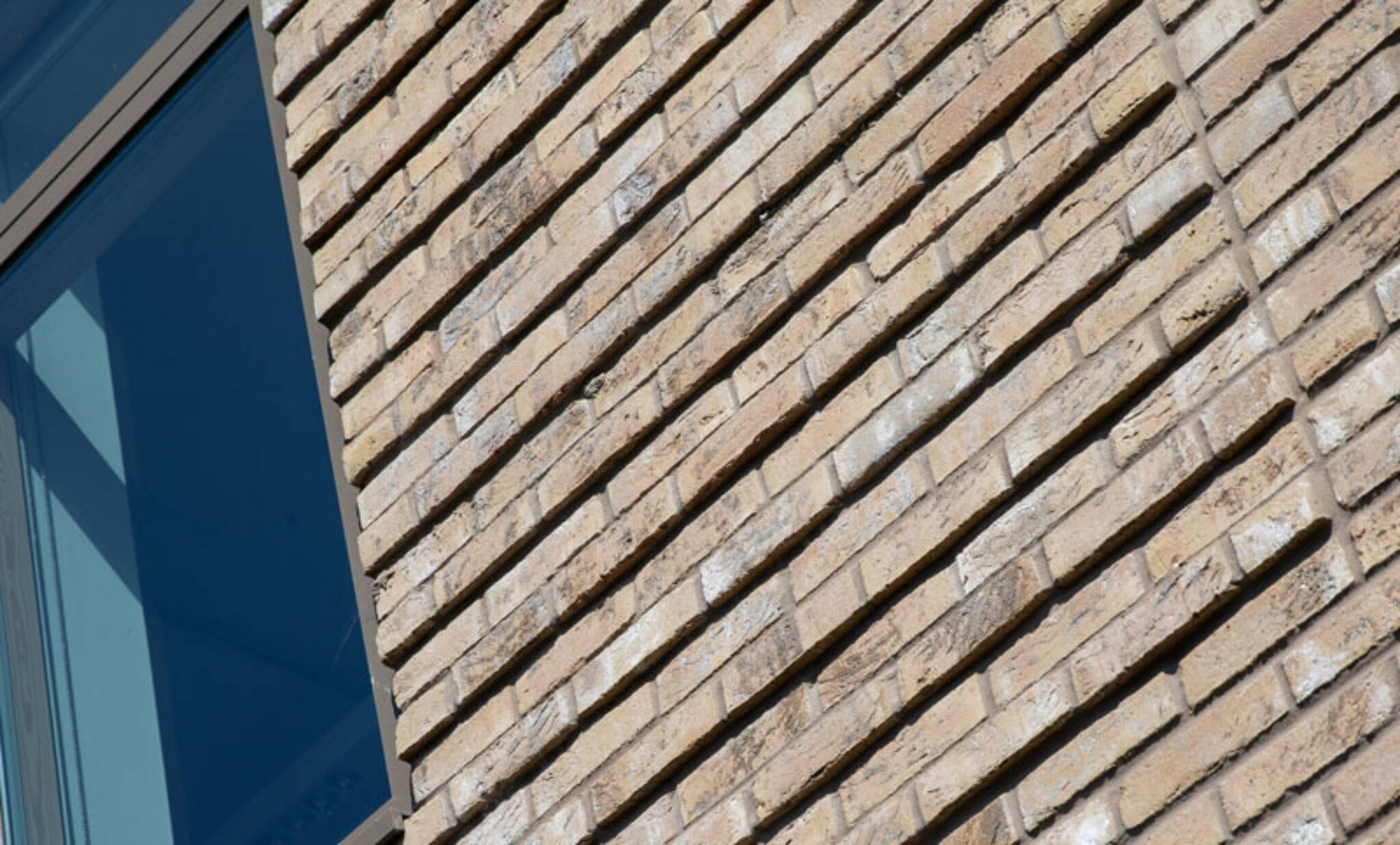 Melksham Oak Community School | Crest Brick… | Brickability Group PLC